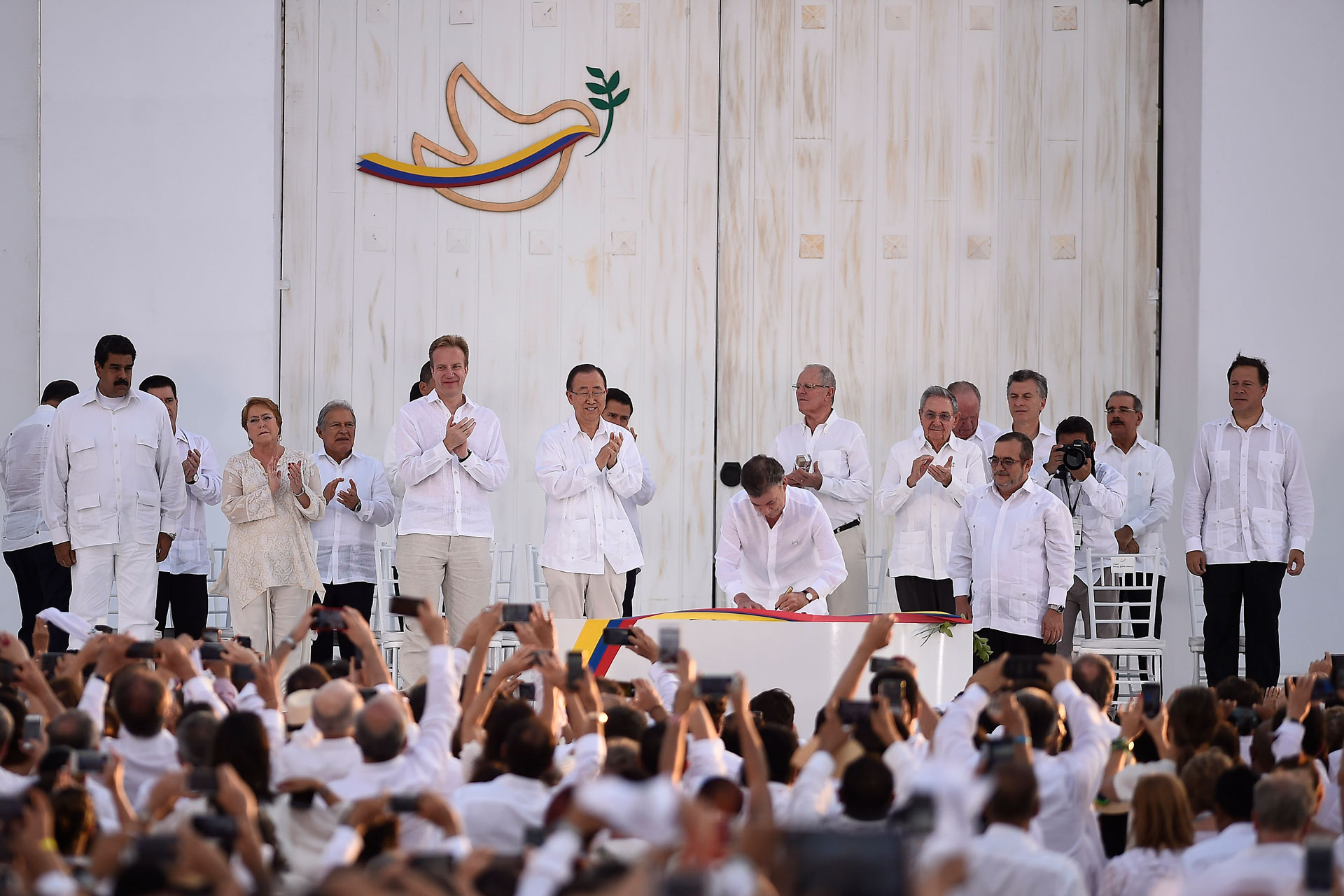 The Elders urge Colombia to defend peace agreement against FARC ...